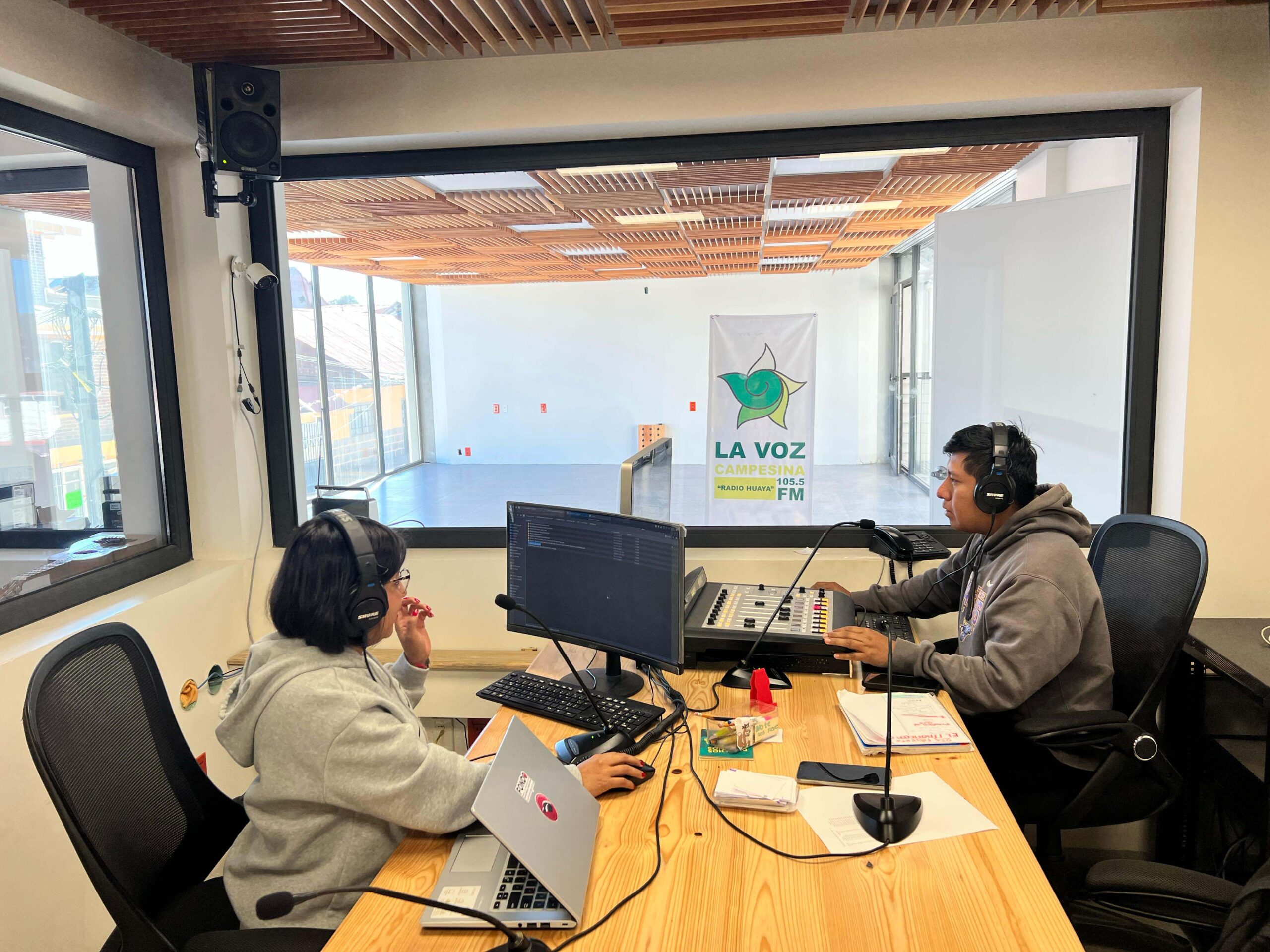 Las radios jesuitas de América Latina y el Caribe y su tratamiento de ...